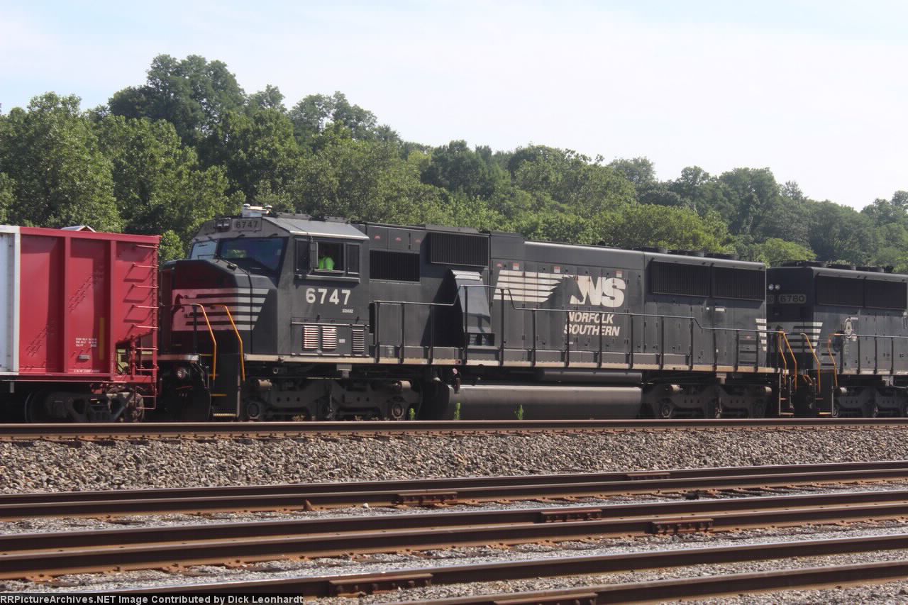 NS 6747